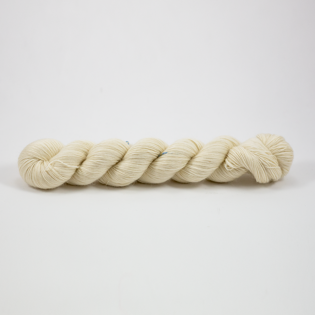 Kid Merino - PREORDER (Hand-Dyed Yarn) – Martin's Lab